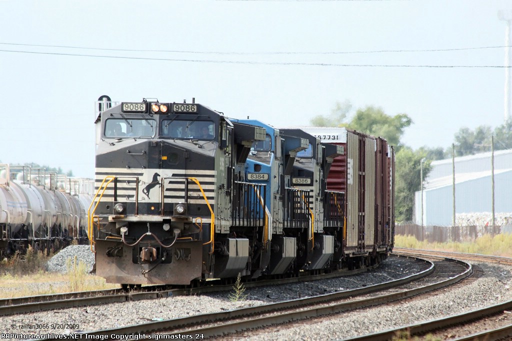 Railfaning Elkhart, IN